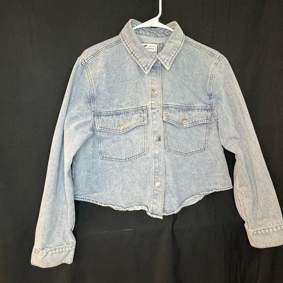 Stoosh | Jackets & Coats | Crop Denim Jacket With Snap Closure | Poshmark